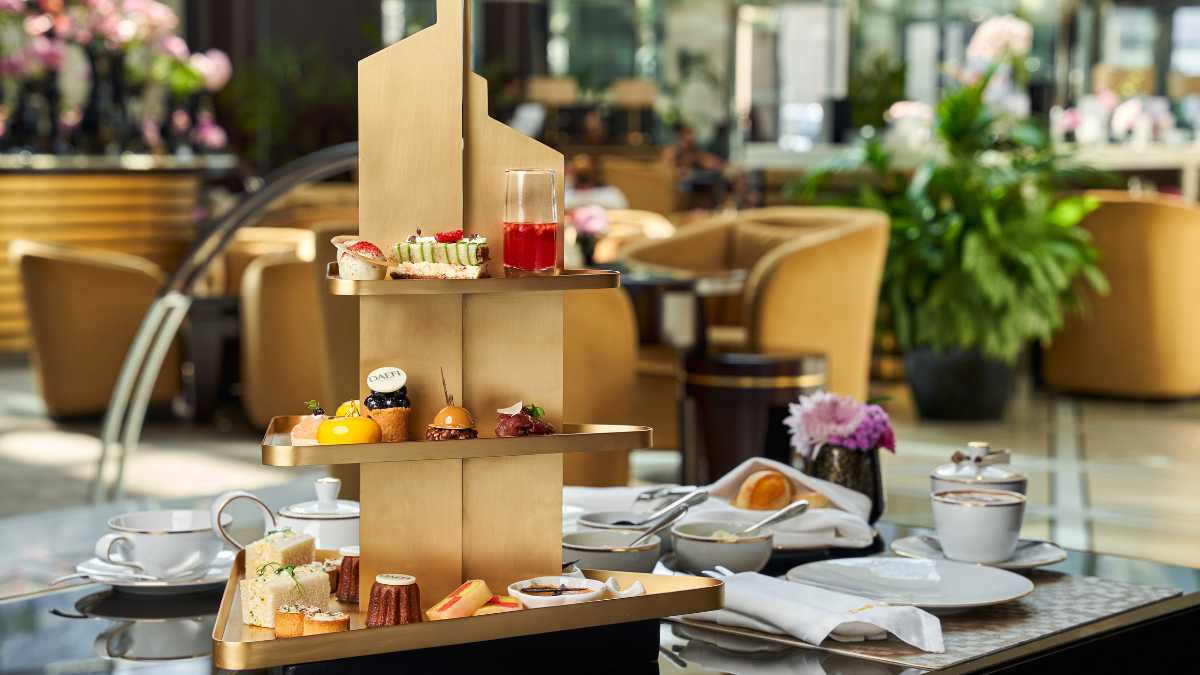 Dubai's Sky-High Afternoon Tea: Luxury at Every Sip! - Wow-Emirates