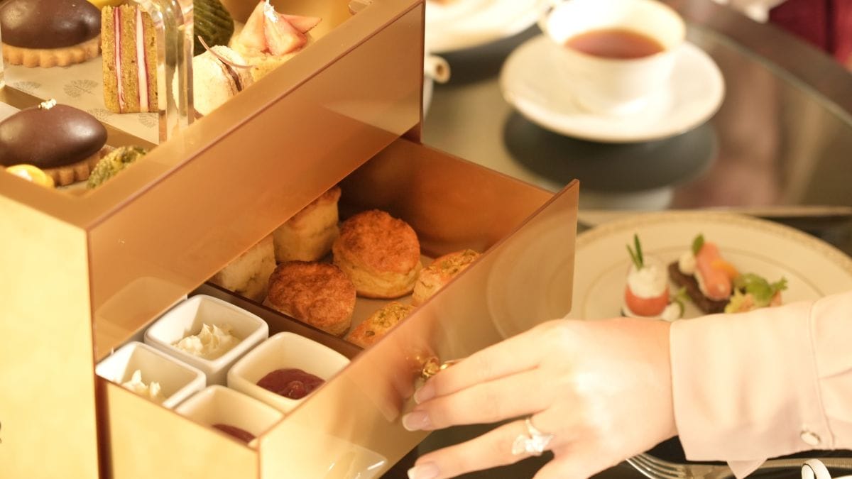 Raffles Dubai Introduces the Traveller’s Afternoon Tea - Wow-Emirates