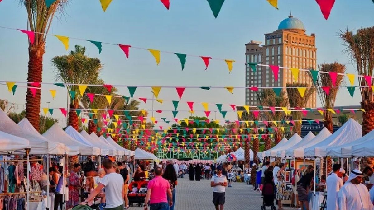 Best Restaurants with Outdoor Playgrounds